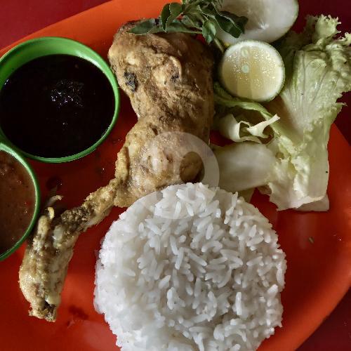 Ayam Bakar Garuda, Medan Perjuangan - GoFood