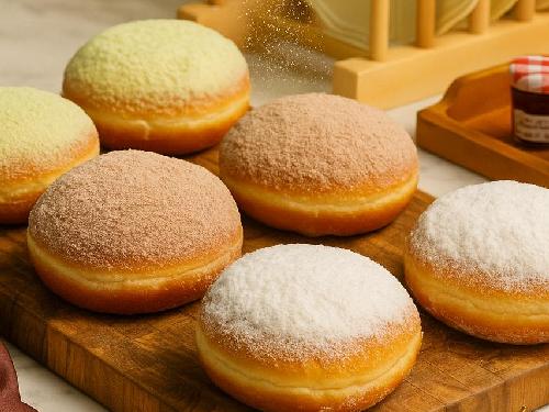 Honey Butter Donat Susu Malaysia Burnt Cheese dan Tom Jerry, Ciracas ...