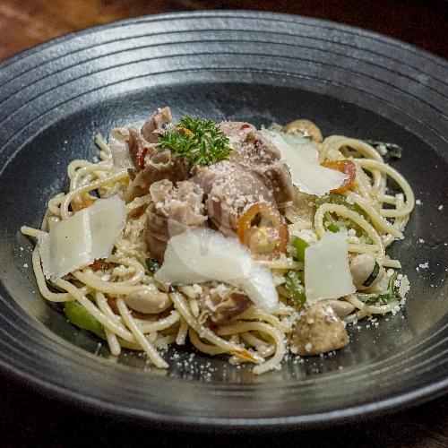 Shamrock Kitchen & Bar, Tebet - GoFood