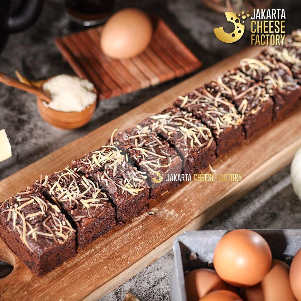 Jakarta Cheese Factory X Bebek Dower, Plaza Kalibata - GoFood