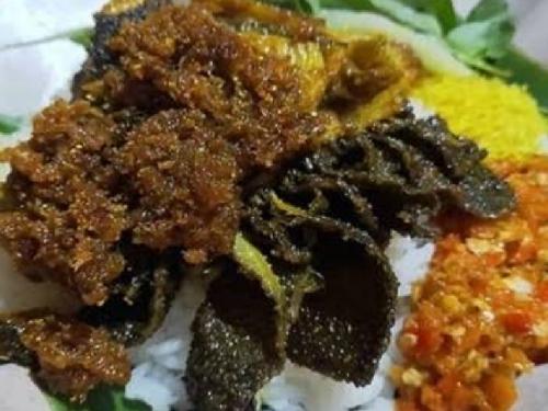 Nasi Babat & Bebek Ayam Krengsengan Krawu Bu Muna Sidoyoso - GoFood