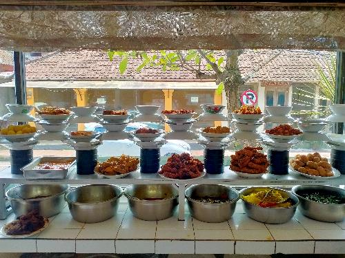 Rumah Makan Padang Sanak , Ubud - GoFood