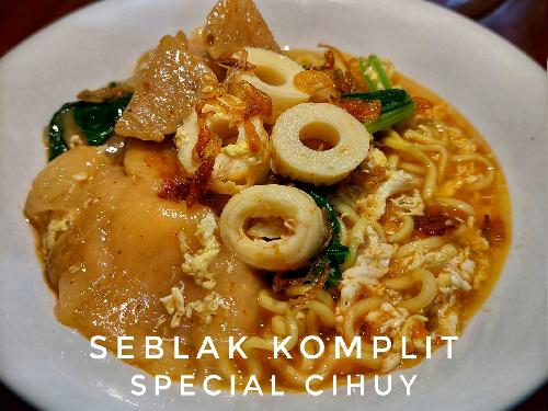 Kedai Mama Hamzah Cihuy - GoFood