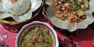 Warung Siobak Sari Rahayu, Uluwatu Raya - GoFood