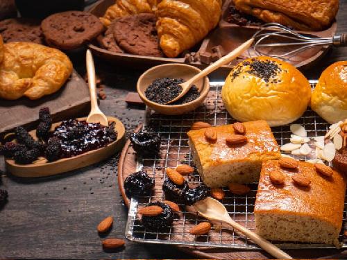 Bonjour Cake & Bakery (Cookies, Dessert & Salad), Gunung Putri - GoFood