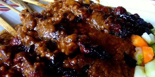 Sate Madura Pak Zainal, Geger Kalong - GoFood