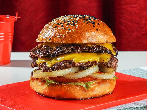 Three Guys Burger, Pasar Minggu - GoFood