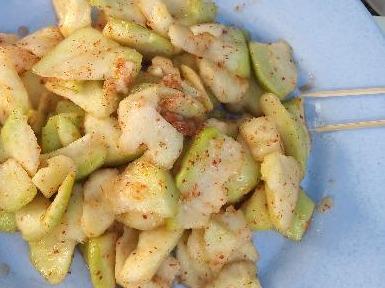 Rujak jambu kristal bang darell - GoFood