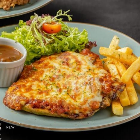 Byron Selective, Muria - GoFood