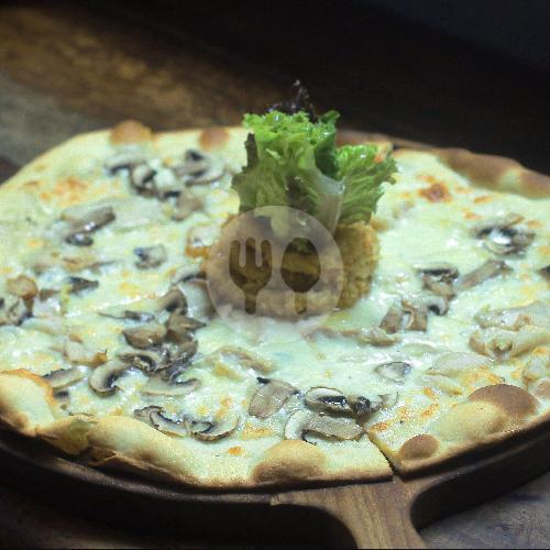 Shamrock Kitchen & Bar, Tebet - GoFood