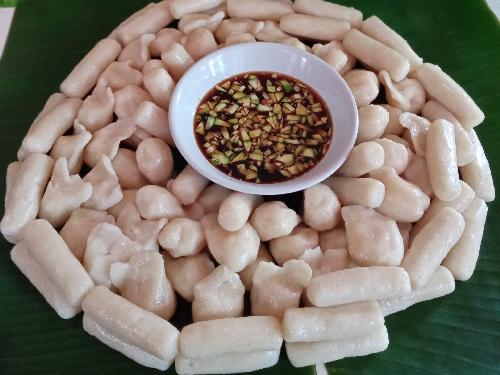 Pempek Plaju Mama Apri, Batam Kota,Belian,Bunga Raya - GoFood