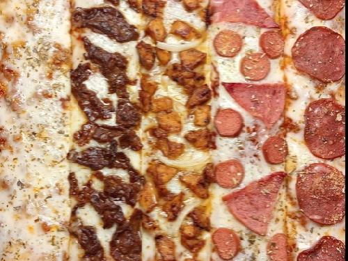 Izzi Korean Long Pizza, Golden Prawn - GoFood