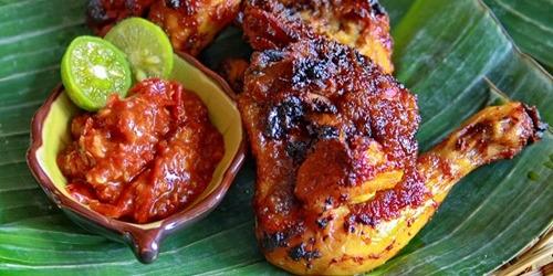 Rumah Makan Bale Bambu Almira - GoFood