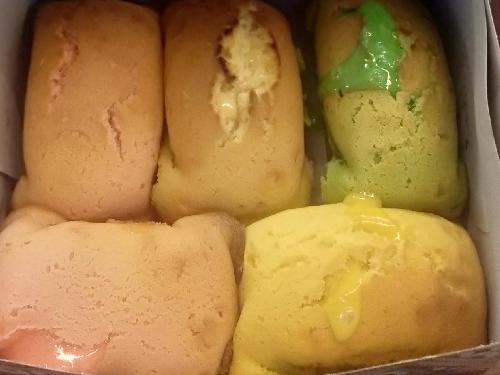 Kue Balok Coklat Tau Rasa (Bacok), Bekasi Timur,Perum Wisma Jaya - GoFood