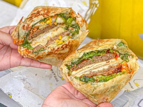 LUMPIA BEFF ROTI BRINGAS DUO AL - GoFood