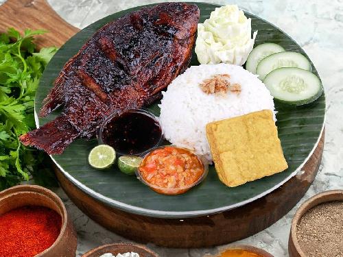 Lauk Nusantara - GoFood