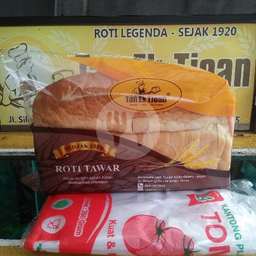 Roti Tan Ek Tjoan Bogor, Pondok Jaya Bintaro - GoFood