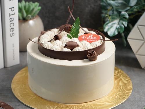 Dcika Cakes & Bakery, Stasiun Bekasi - GoFood