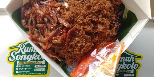 Rumah Songkolo (nasi kuning & songkolo), Pelita Tengah - GoFood