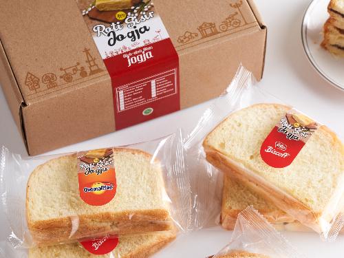 Roti Sisir Jogja (Delicia Bakery), Jl. Magelang - GoFood