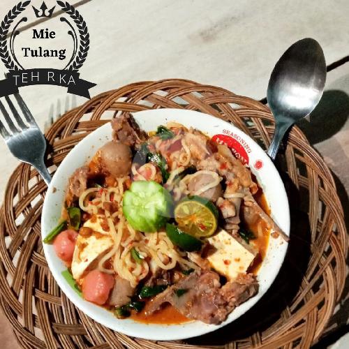 Mie Tulang Batagor Cilok Bumbu Seuhah Lada-lada Teh Rika, Pasir Honje ...