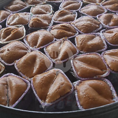 Kue Khas Bugis Apang Panas Sidrap, Daeng Tata Raya - GoFood
