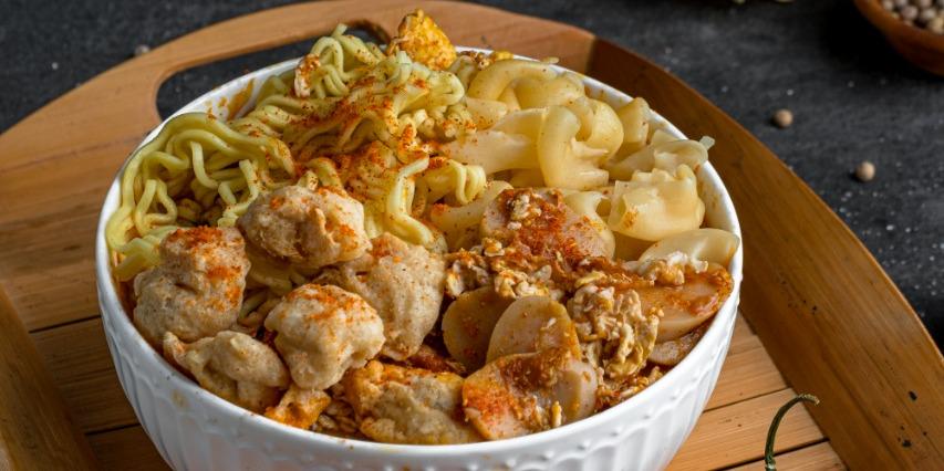 Seblak Bloom, Pucang Gading Raya - GoFood