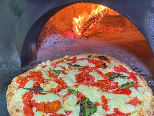 DANCING PIZZA, THE ITALIAN - GoFood