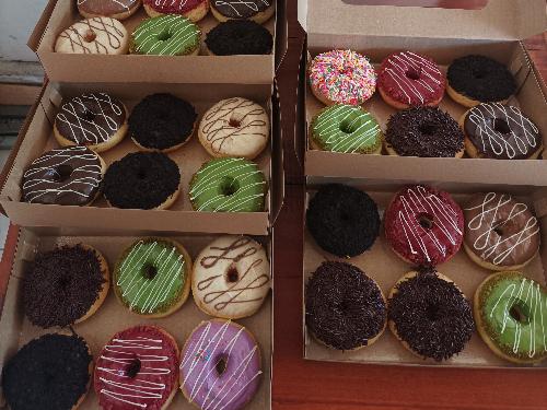 Gerobak Donat Kentang Dan Es Coklat, Piyungan - GoFood