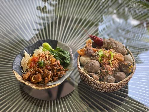 BAKSO BIPER, Ruko Belakang Mb2 A 19 No1 - GoFood