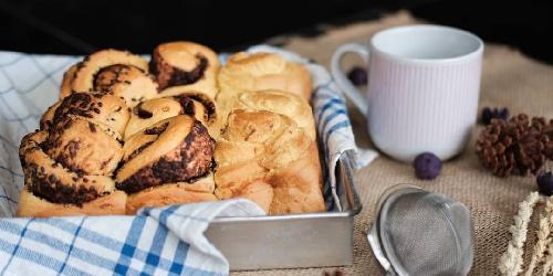 Roti Rammona Bakery Cilacap, Jl. S. Parman - GoFood