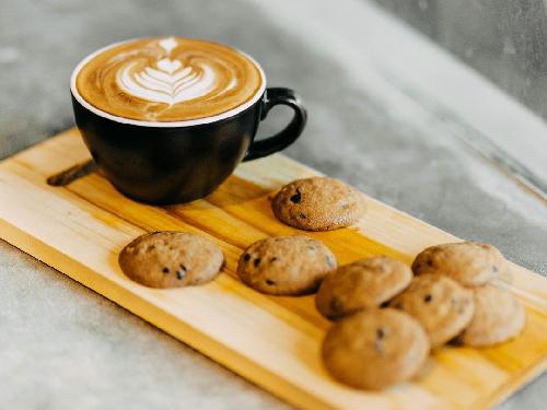 Dot Coffee, Diponegoro 220 Denpasar Barat - GoFood