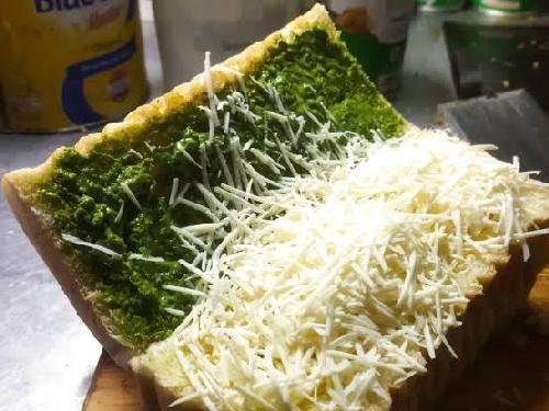 ROTI BAKAR MAMA CIA 01, BEKASI - GoFood