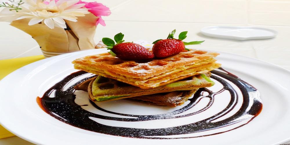 Pocoyo Waffle & Hotdog, Mall Pakuwon - GoFood