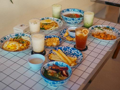 Depot Tanjung Api Surabaya - GoFood