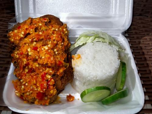 WinKia Home Geprek KSB - GoFood