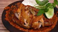 Ayam Penyet Ibu Yuni, Brastagi Supermarket Tiara - GoFood