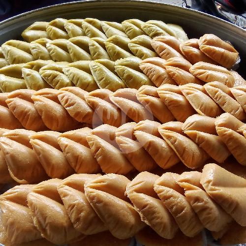 Kue Apang Panas - Khas Bugis/Makasar, Jl. Raya Semplak Barat - GoFood