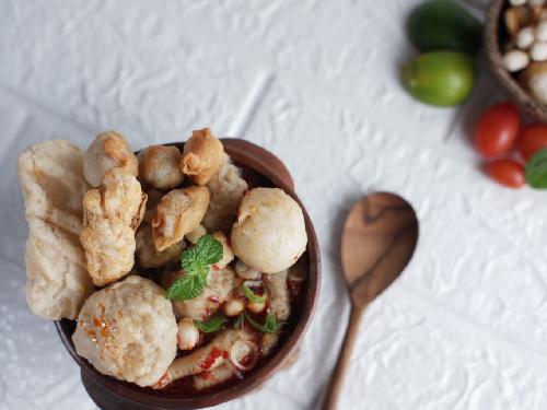 Seblak Baso Aci Gemoey Teh Eneng, Senjoyo IV - GoFood