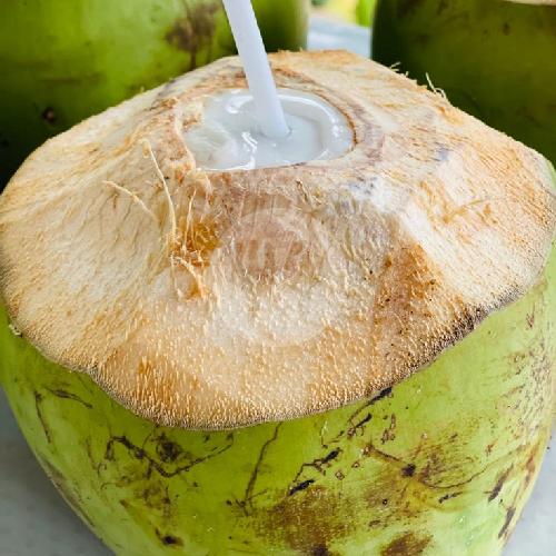 Es Kelapa Muda Gemini, Pemecutan Kaja Denpasar Utara - GoFood