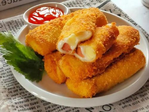 Risol Juara dan Lumpia Semarang, Tanjung Rejo, Medan Sunggal - GoFood