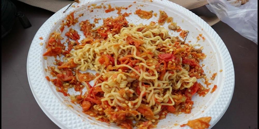 Mamam Mie Padeh Tabaka, Aur Birugo Tigo Baleh - GoFood