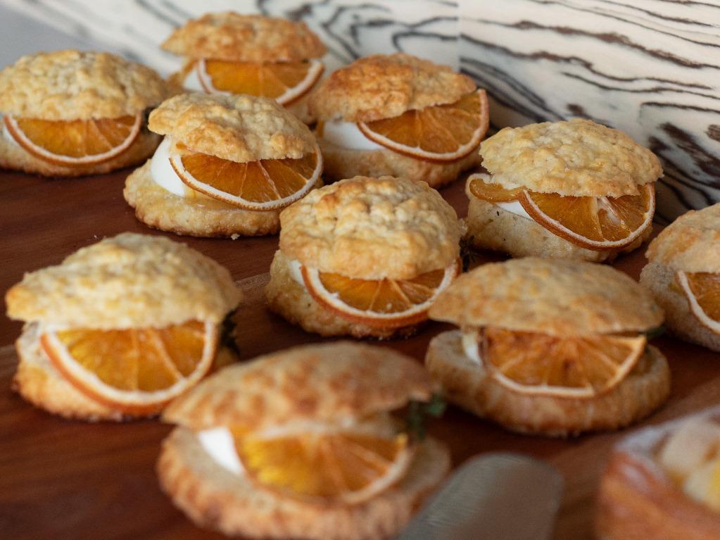 Drool Bakery, Darmo Permai - GoFood