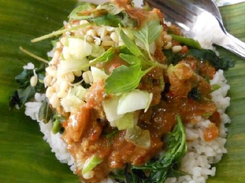 Sego Pecel Pincuk Ponorogo, Gubeng - GoFood