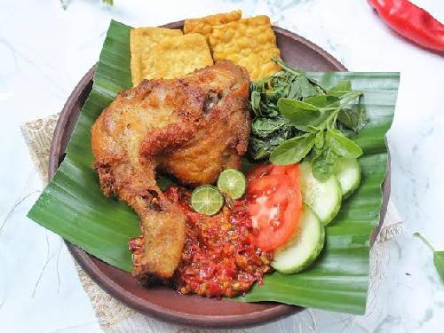 WARUNG Biru Barokah Kawung 4, Jl Kawung - GoFood