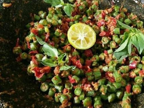 Wmt Nasi Krawu dan Sego Sambel - Tulusrejo - GoFood