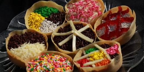 Kue Bandung Mini, Pukis Bulat & Susu Sapi Murni Bintang Timur, Semarang ...