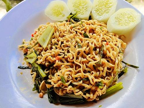 Mie Pedas Seuhah Adiba, (Mie Pedas Dan Cimol) - GoFood