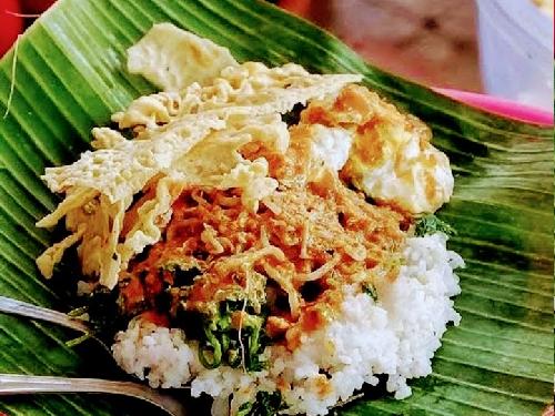 nasi pecel madiun mba naning, kecamatan Coblong - GoFood