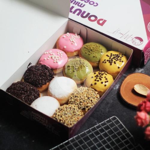 Donat dan Susu Mooist, Waru - GoFood